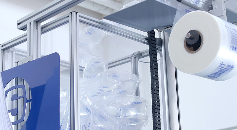 AIRplus® – Air Pillows for Shipping | Storopack